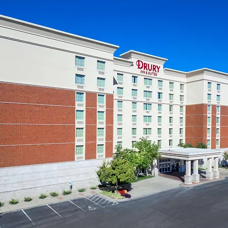 Comfort Inn & Suites South Calgary • Canada
